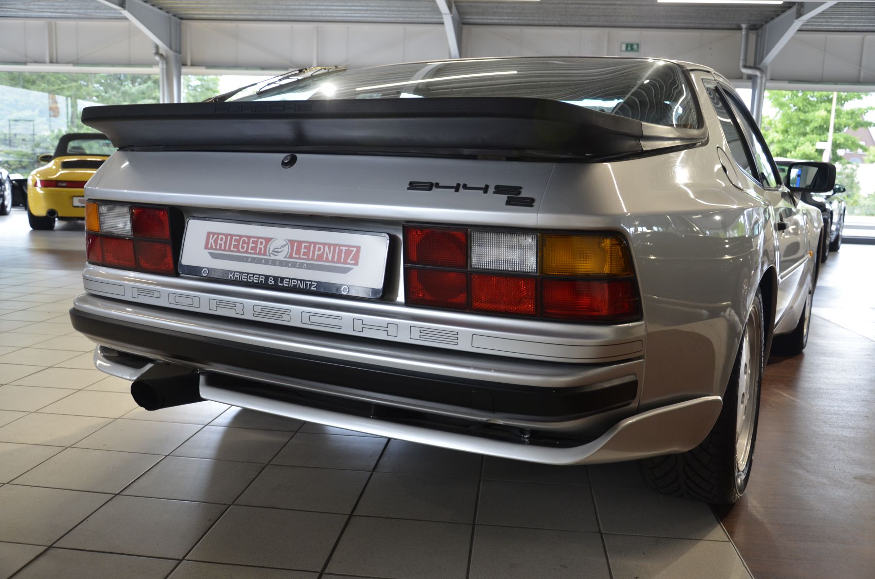 Porsche 944 S2 Targa ID: 4438